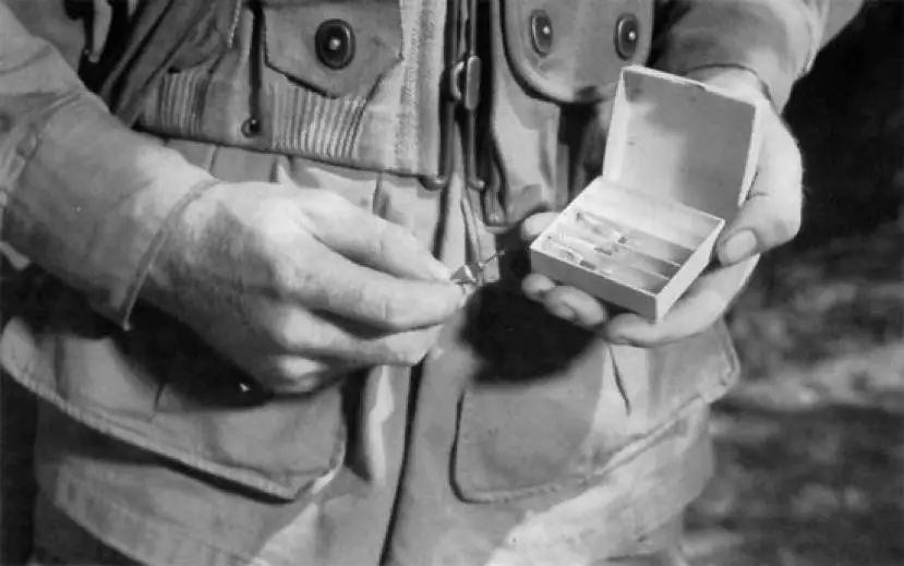 揭开毒品背后的秘密：瘾君子竟是这样诞生的！__财经头条