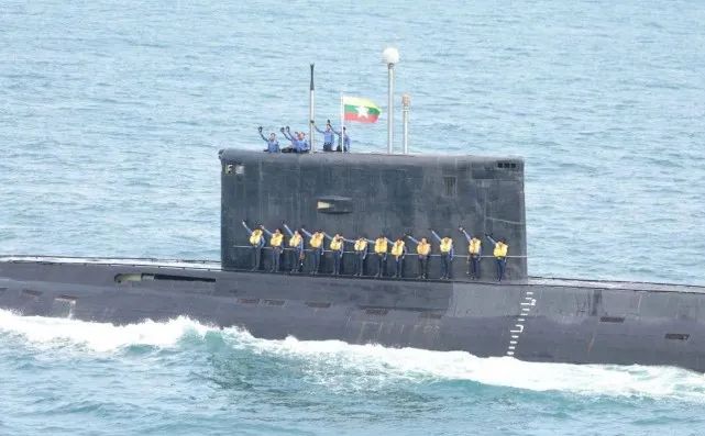 中印外贸潜艇亮相缅甸海盾-2022演习，035G潜艇虽老仍堪大用__财经头条
