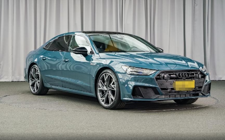 上汽奥迪A7L有颜值有实力，配置足够出众，尽显豪华气质-新浪汽车