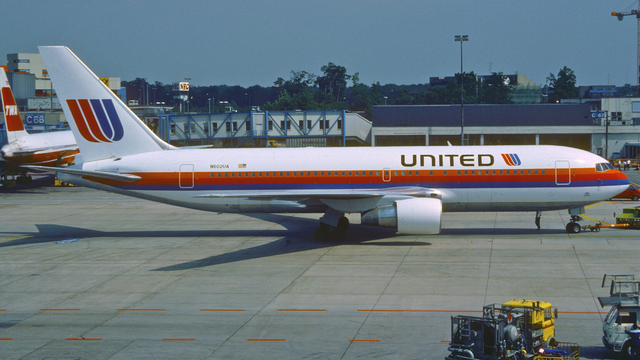 能装43.8吨！诞生40年唯一在产的767：波音767-300F全货机|货机|波音|波音767_新浪新闻