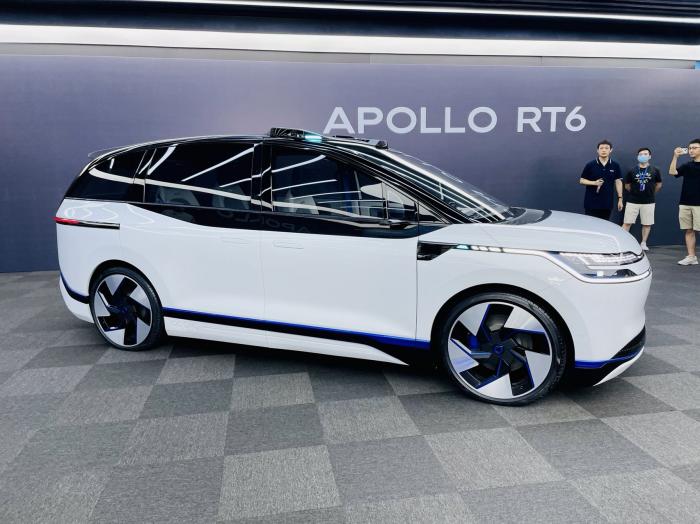 自动驾驶商业化迎来曙光！百度第六代量产无人车Apollo RT6发布，李彦宏：打车便宜一半__财经头条