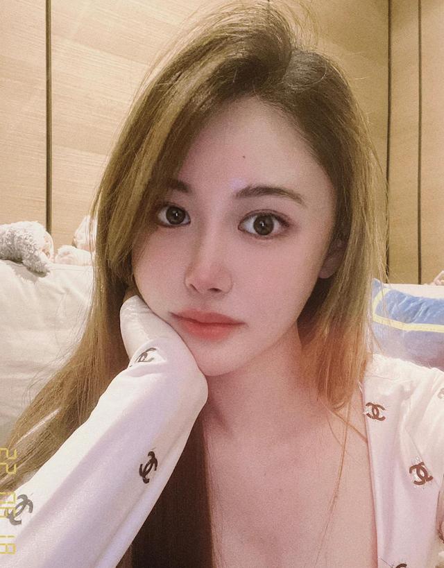 网曝网红Naomi诈骗一个亿，好友发文信息量大，透露人已被抓__财经头条