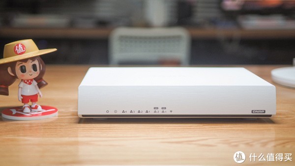 惊喜不断！原来路由器也能双系统，威联通QHora-301W双系统实战|路由器|威联通|后台_新浪新闻