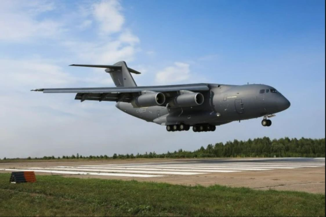 运-20换涡扇20发动机，彻底摆脱对俄罗斯依赖！那么，轰-6K轰炸机也可以换国发吗？__财经头条