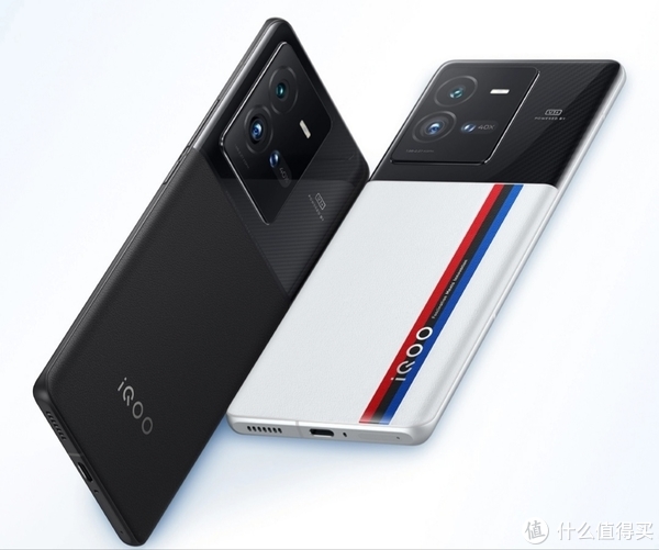 iQOO10出来了iQOO9直降800该入手吗?爆肝整理，让你看清两代升级呢地方在哪里，每分钱都花的明明白白__财经头条