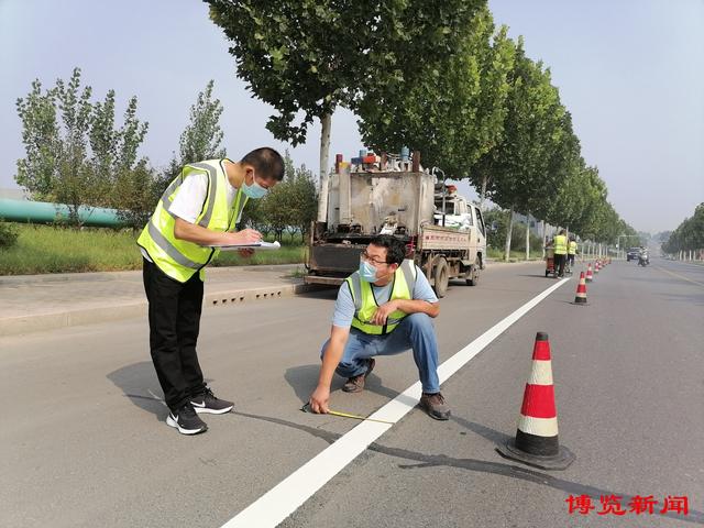 淄川公路事业服务中心:补划道路标线 助力通行安全 财经头条