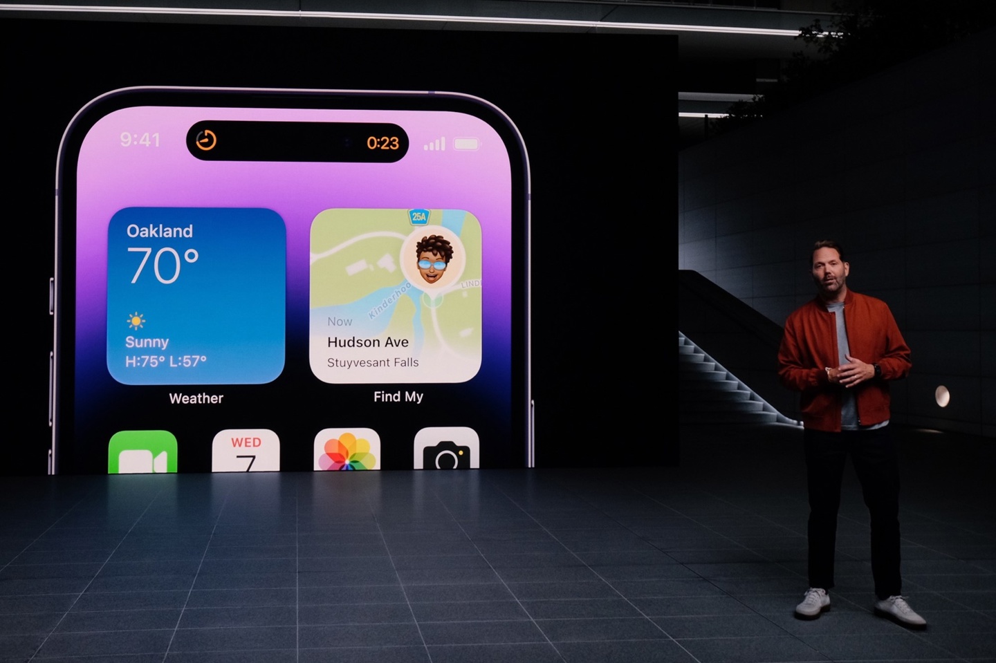 苹果iOS 16 RC预览版更新内容：iPhone 14 Pro/Max灵动岛交互动画|iPhone|AirPods Pro|苹果_新浪新闻