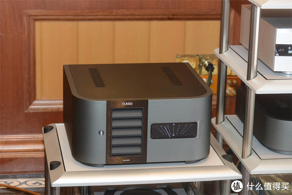 精致华丽，真的很“架势”｜宝华韦健801 D4、Classé Delta Pre/Delta MONO评测__财经头条