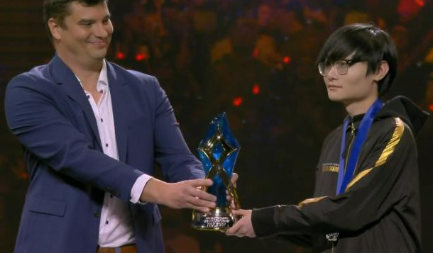 11届S赛FMVP选手盘点，LCK赛区确实辉煌过|Fmvp|辉煌|LCK赛区_新浪新闻