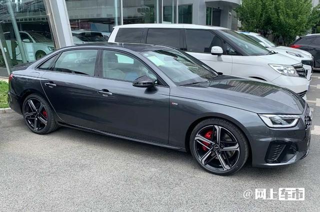 奥迪2023款A4L配置曝光！增星夜版车型 10月上市__财经头条