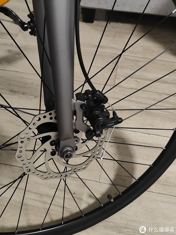 冲了沃雷顿VR300公路自行车__财经头条