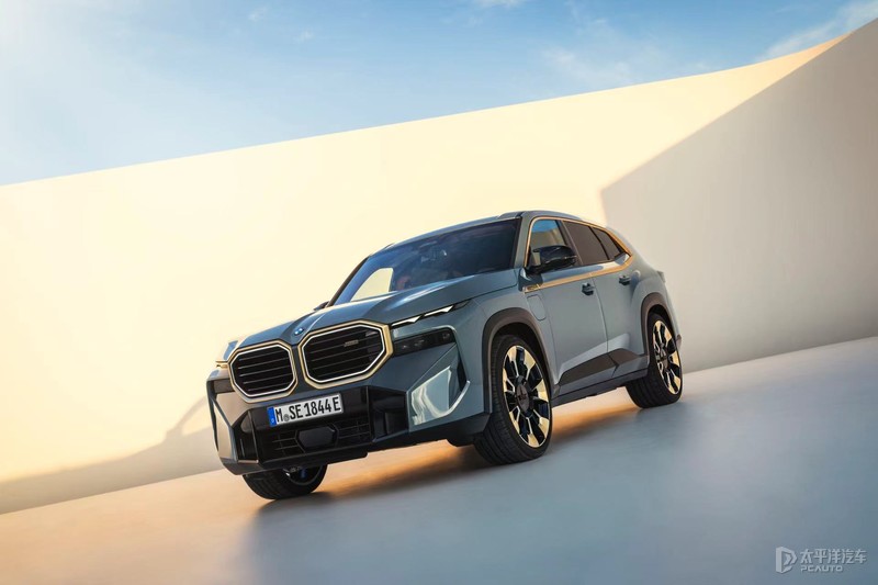 宝马XM官图正式发布 M系列首款插混车型