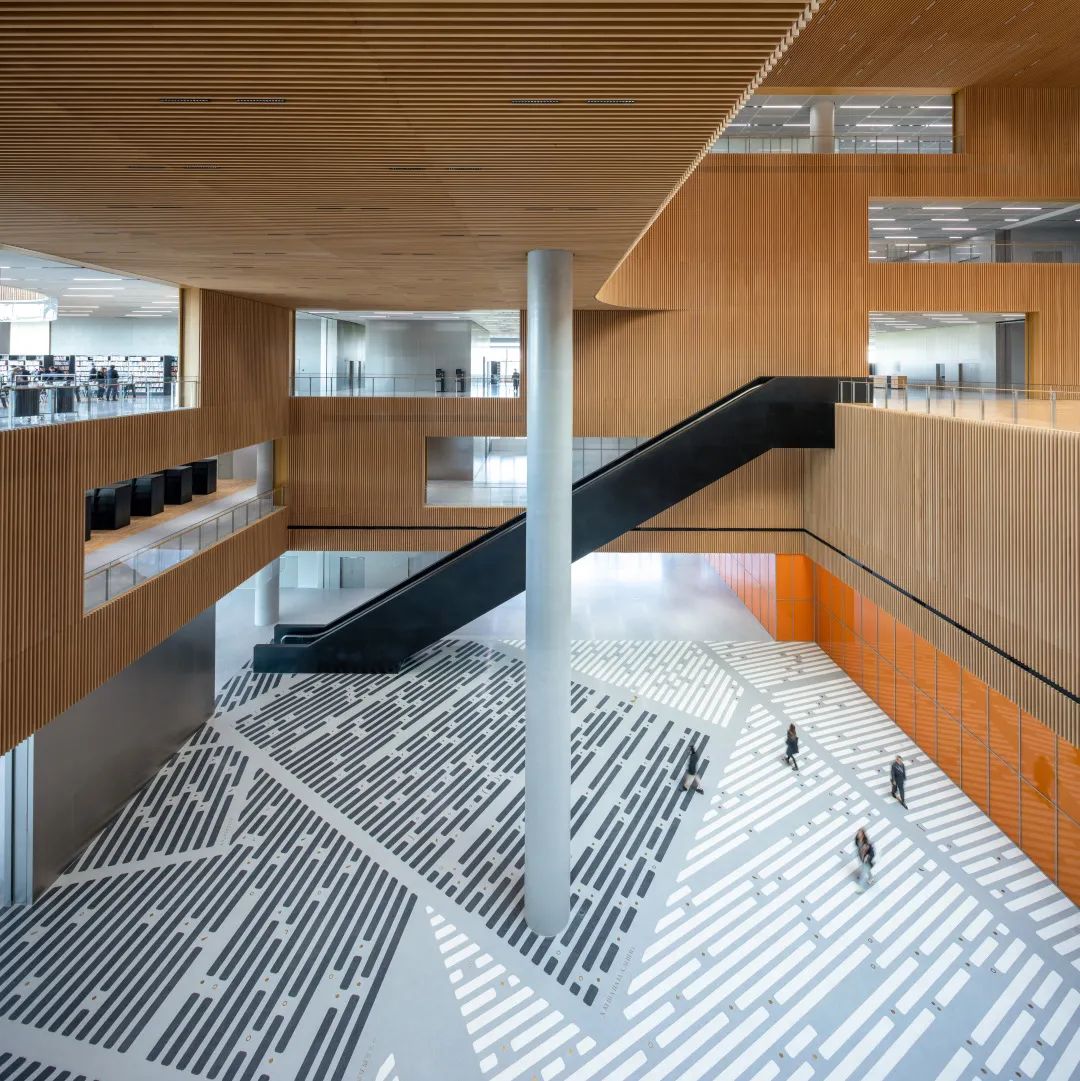 卷宗首发｜上海图书馆东馆，城市里必要的公共性|建筑|艺术家|上海市_新浪新闻