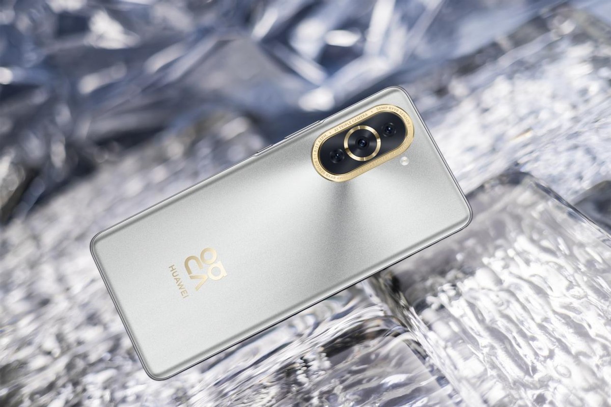 国庆出游必备装备，华为nova10系列全新前置影像拍出你的美！__财经头条