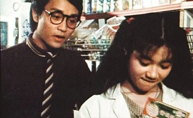 61岁前TVB老戏骨拒靠人脉在无线发展，与男友拍拖四十多年仍恩爱|陈安莹|老戏骨|香港_新浪新闻