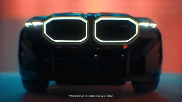 最后的倔强？BMW XM V8 4.4L|汽车资讯|汽车视频|宝马_新浪新闻