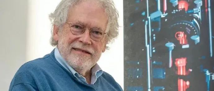 他靠量子力学拿了诺奖，研究领域写的是“42”|量子力学_新浪新闻
