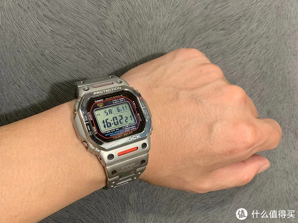 何必花1万？CASIO 5610 机甲风改装|卡西欧|渣渣|表带|螺丝|表壳_新浪新闻