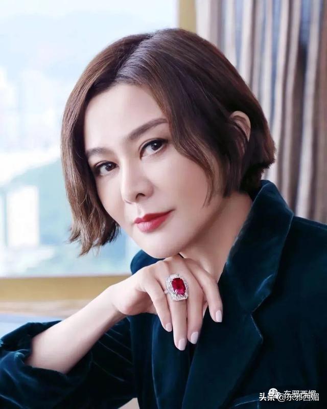 拍卖一亿珠宝做慈善！对她来说真不算啥__财经头条