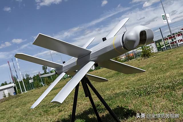 瞄准就是歼灭，俄军巡飞弹一发入魂，打爆乌军S300导弹，同门相残|无人机|俄罗斯|乌克兰_新浪新闻