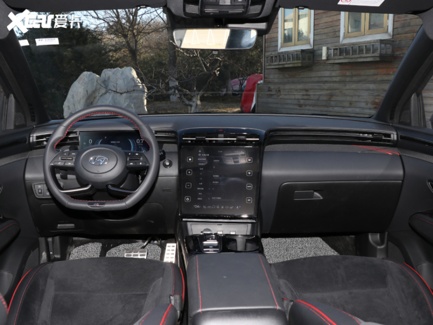 新款途胜L将10月28日上市 搭8AT变速箱-新浪汽车