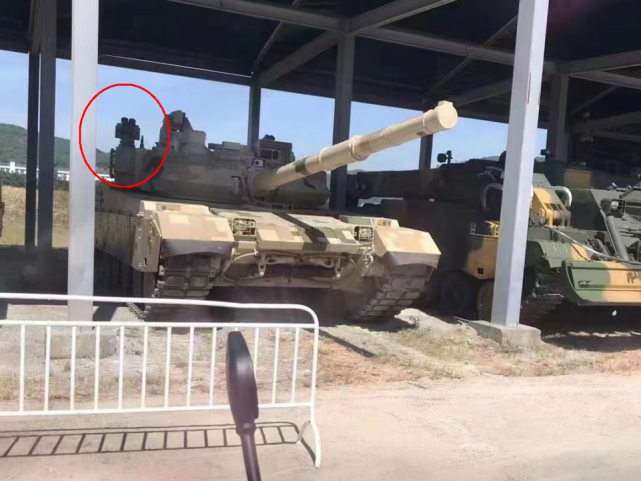 国产VT4主战坦克，装备新型防御系统，或可拦攻顶导弹和穿甲弹__财经头条