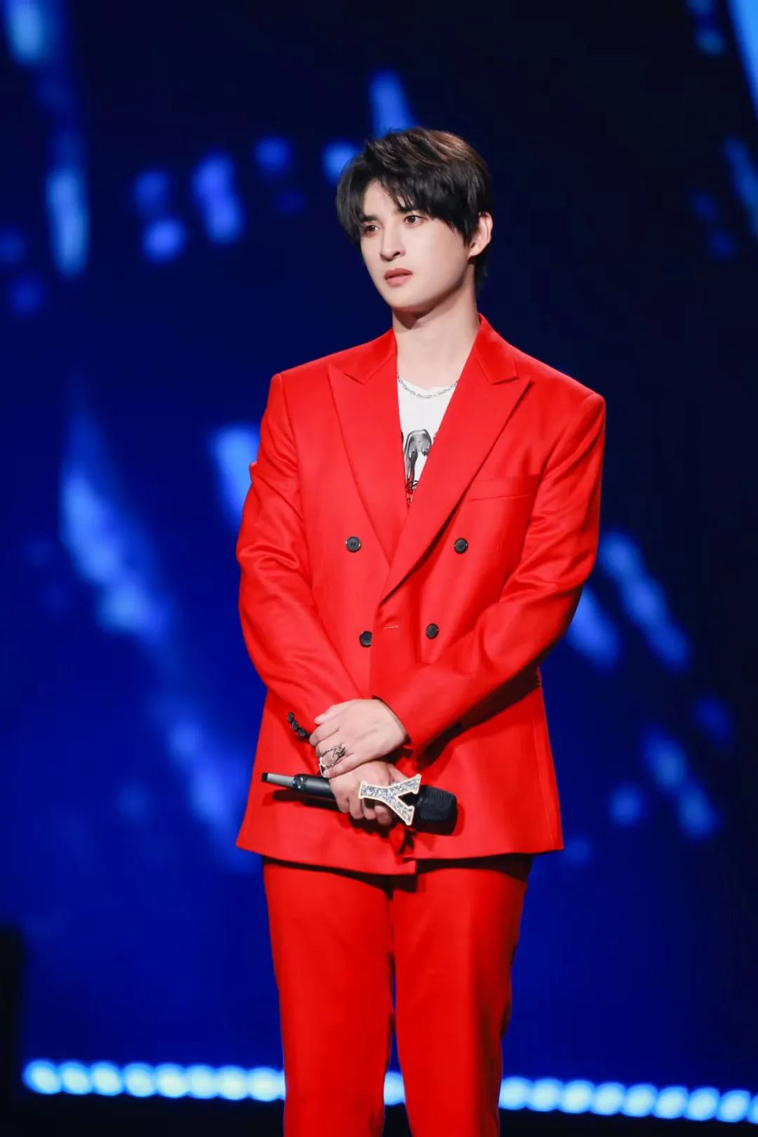 【907爱娱乐】这一次，张远终于等来了“女主角”__财经头条