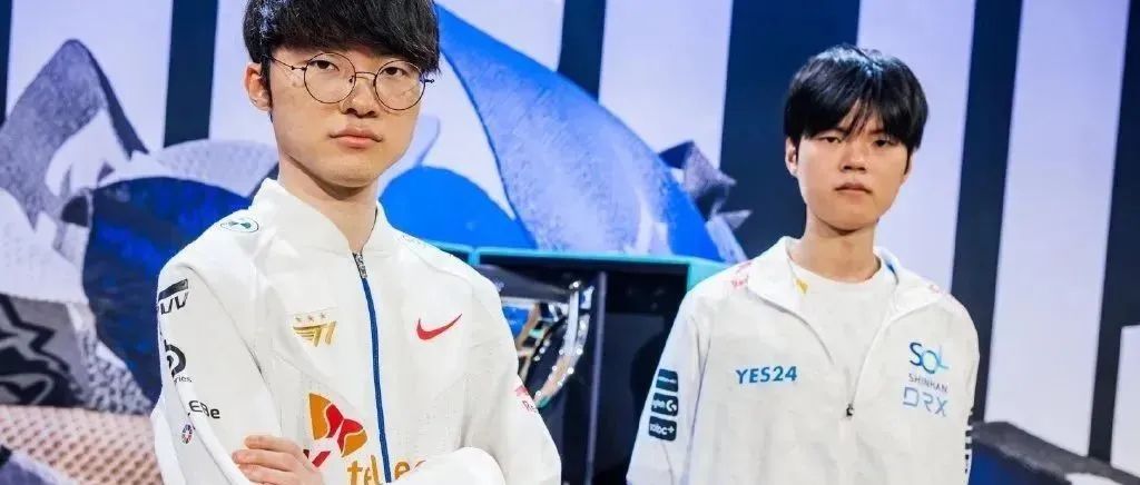 S12决赛：T1全员要零封DRX，Faker直言自己高中未毕业！|决赛|T1|Faker_新浪新闻
