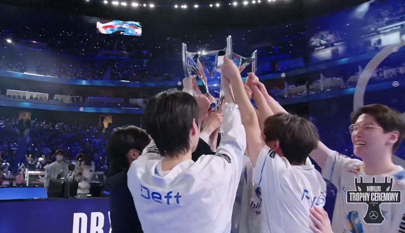 S12：这就是奇迹吗？！DRX击败T1夺冠，Deft做到了！__财经头条