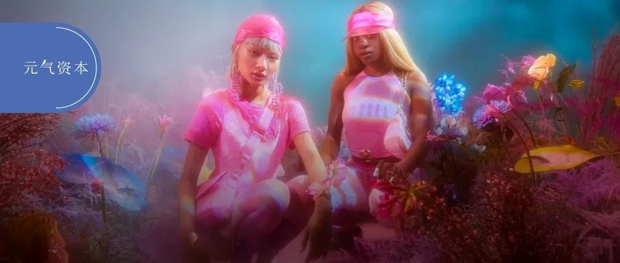 遁入欢愉：复刻科技乐观主义，「Y2K美学」何以卷土重来|复古_新浪新闻