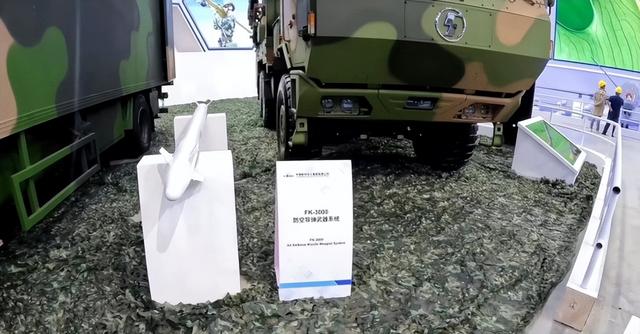 FK3000防空系统亮相！一车96枚导弹，专打无人机和巡飞弹__财经头条