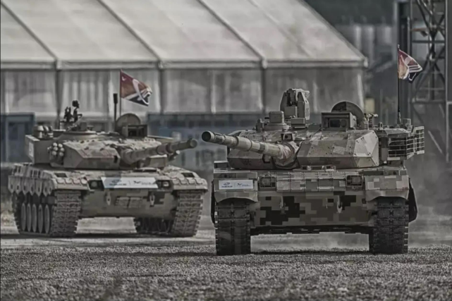 中国武器脱胎换骨，VT-4坦克出口，比俄罗斯T-90M，还贵100万美元__财经头条