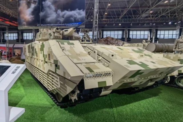 中国武器脱胎换骨，VT-4坦克出口，比俄罗斯T-90M，还贵100万美元__财经头条