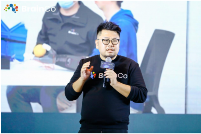 让脑机接口触手可及 独角兽BrainCo美国FDA获批上市__财经头条