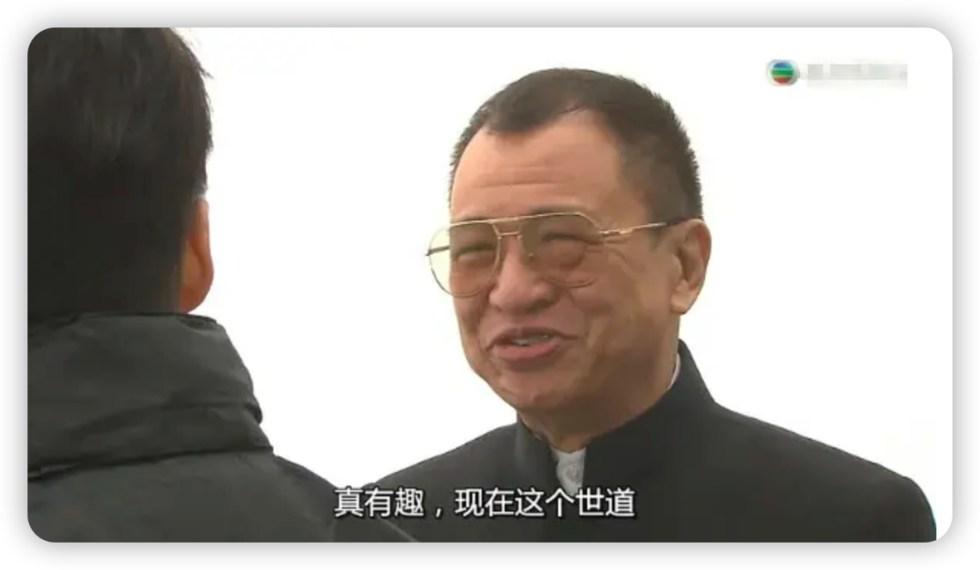 他曾是香港影坛黄金配角，30年前就靠演技拿到新加坡永久绿卡|许绍雄|新加坡|绿卡_新浪新闻