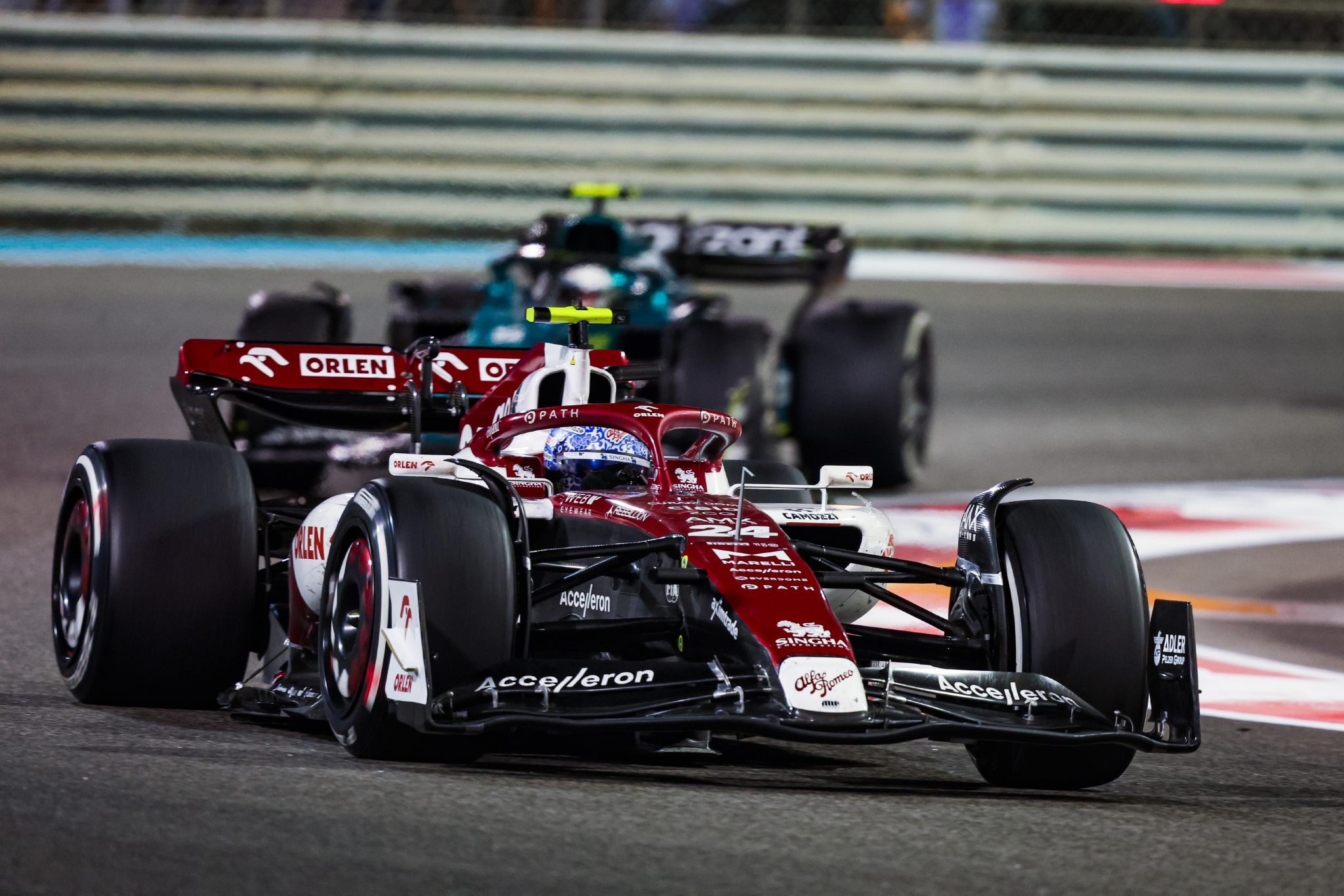 F1收官战第12名完赛,周冠宇满意新秀赛季表现|周冠宇|F1|车队_新浪新闻 F1收官战第12名完赛,周冠宇满意新秀赛季表现|周冠宇|F1|车队_新浪新闻
