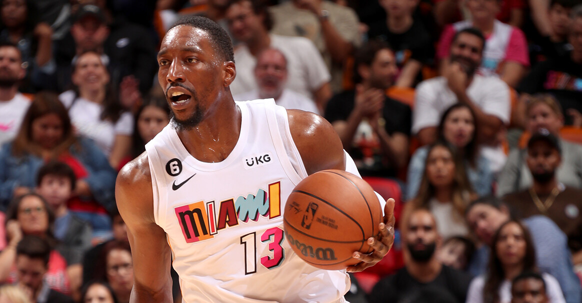 阿德巴约谈球队关系：我们在建立兄弟之情