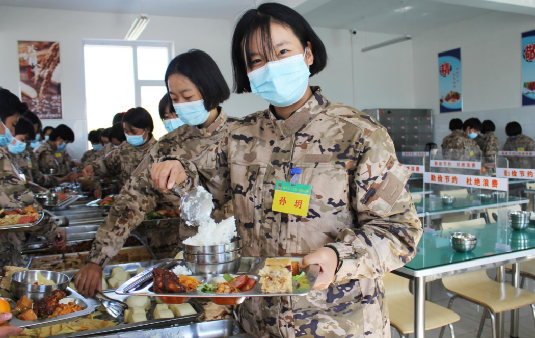 为新训添动力！看新兵团食堂的暖心输出