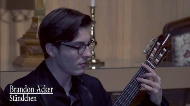 Brandon J. Acker古典吉他演奏：舒伯特《小夜曲》|小夜曲|古典吉他_新浪新闻