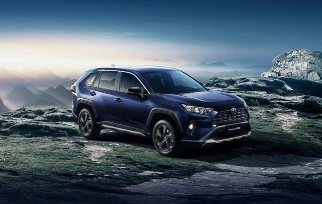 20万预算买日系SUV，CR-V、RAV4和欧蓝德谁更值得买？