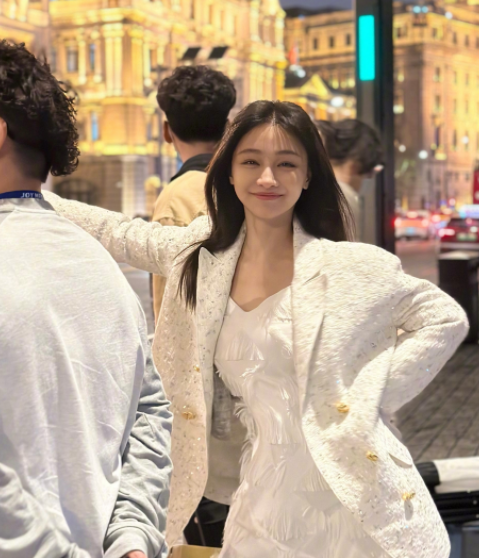 大瓜！WBG.Crisp成了，OPGG显示Crisp签约WBG！|战队|选手|大瓜_新浪新闻