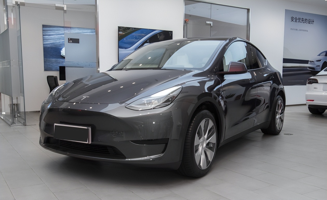 有意思，传统豪强还是新势力代表，ID6与Model Y怎么选-新浪汽车