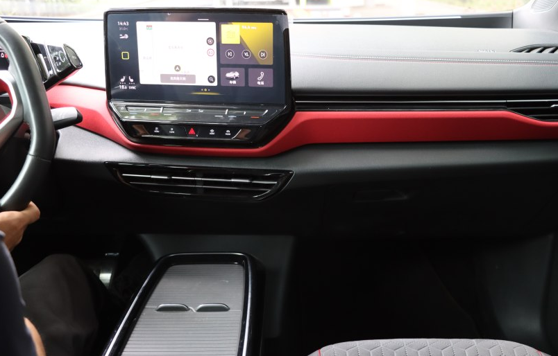 在绝对实力面前再多的挣扎都是徒劳的-新浪汽车