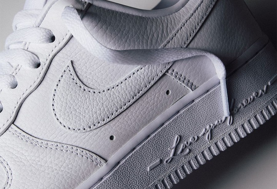 Drake x AF1 今天专属！国区确认发售！|AF1|Nike_新浪新闻