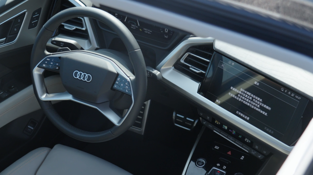 不看理想L8和小鹏G9，同等价格奥迪Q5 e-tron不香？-新浪汽车