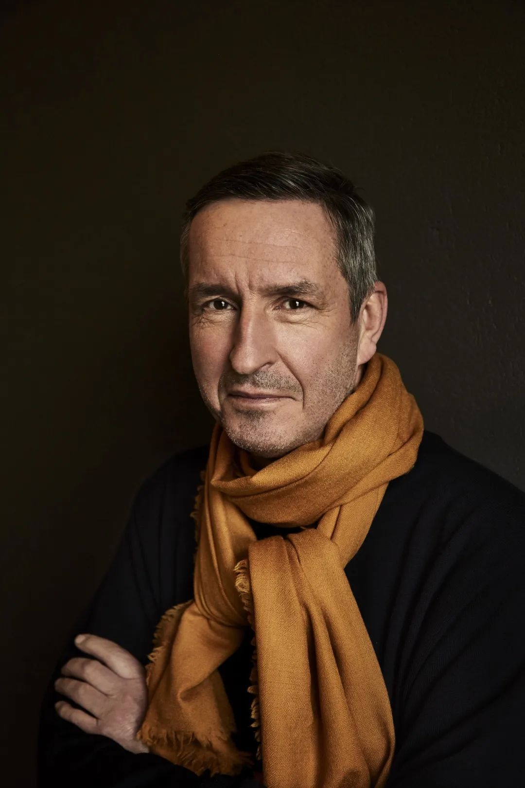 Dries Van Noten 谦谦君子，卑以自牧