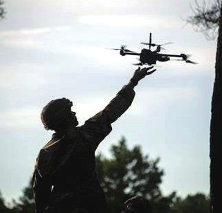 美国陆军部署其新型RQ-28A四旋翼侦察无人机到排级