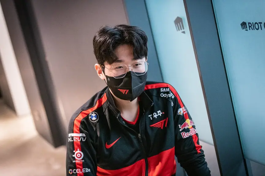 LOL访谈：DuDu认为最大的敌人是Gen，与Zeus对线印象深刻