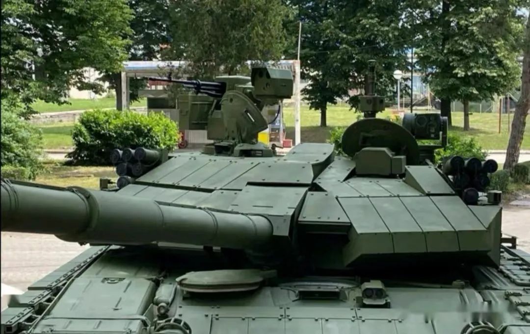 无奈的“T-72最强第三方仿制改进型”——被遗忘的塞尔维亚M84AS主战坦克__财经头条