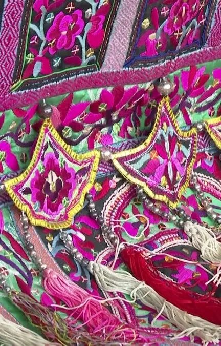 龙朋镇：“传承+创新” 民族服饰助力乡村振兴